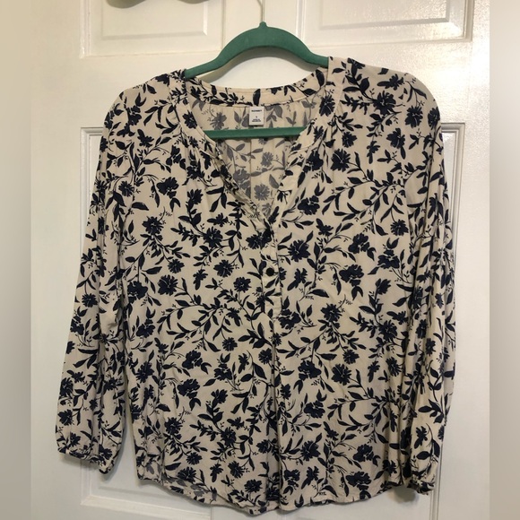 Old Navy | Tops | Old Navy Floral Print Womens Top | Poshmark